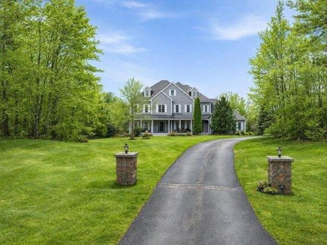 4 bedroom, Brookline NH 03033 102121482