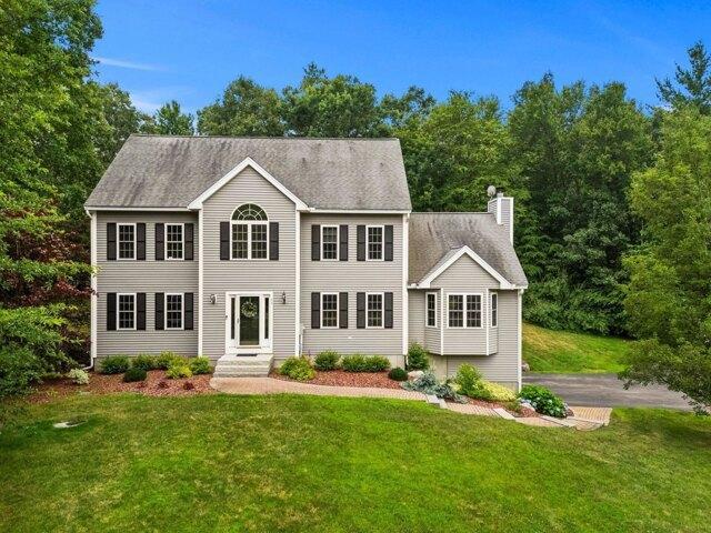 4 bedroom, Brookline NH 03033 105176024