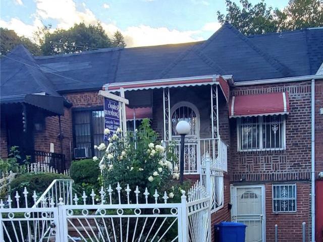 4 bedroom, Brooklyn NY 11203 72692141