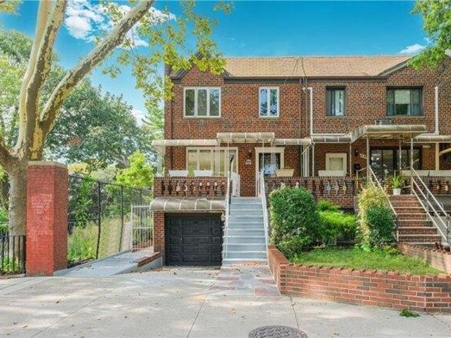 4 bedroom, Brooklyn NY 11214 102563877