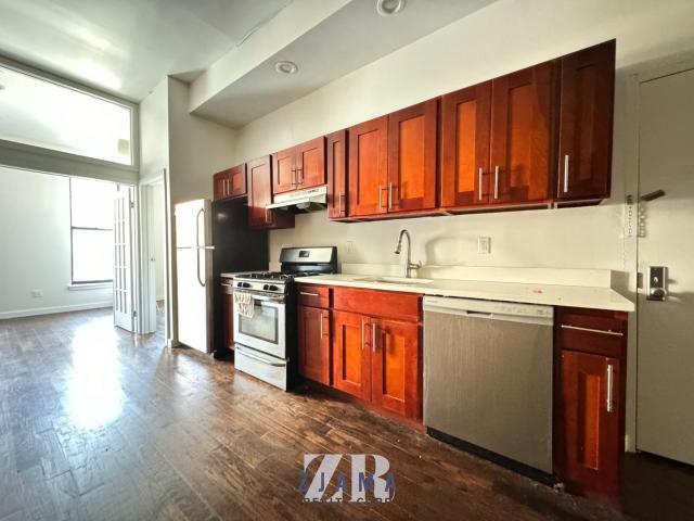 4 bedroom, BROOKLYN NY 11216 81205354