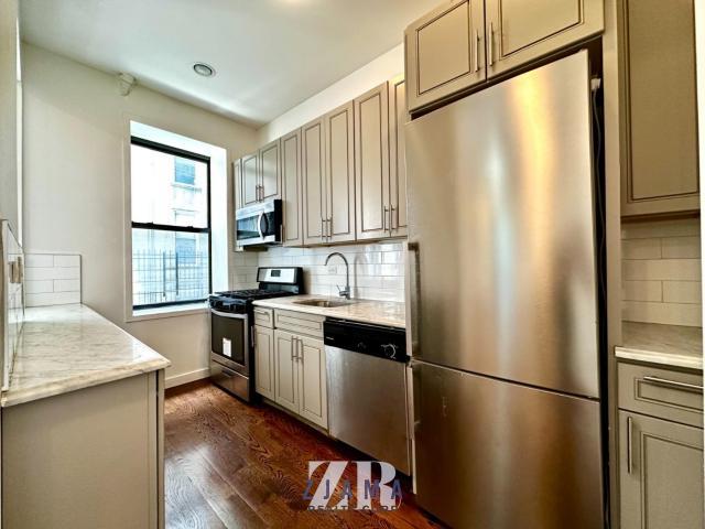 4 bedroom, Brooklyn NY 11225 77515669