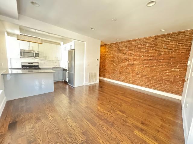 4 bedroom, Brooklyn NY 11226 LS81593533