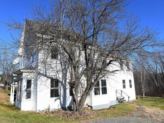 4 bedroom, Brownville ME 04414 104443357