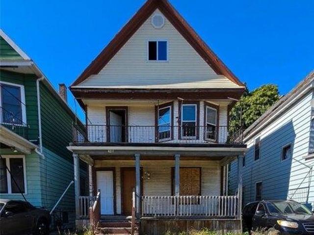 4 bedroom, Buffalo NY 14208 104902680