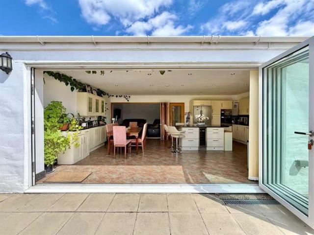 4 Bedroom Bungalow