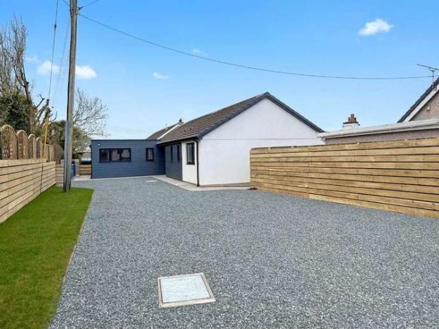 4 Bedroom Bungalow