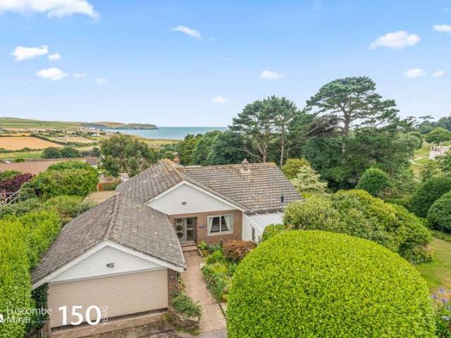 4 Bedroom Bungalow