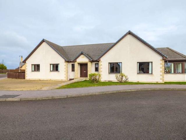 4 Bedroom Bungalow