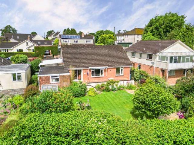 4 Bedroom Bungalow