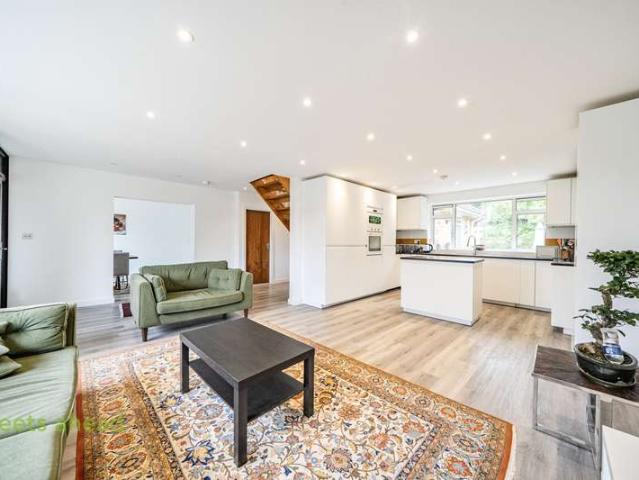 4 Bedroom Bungalow