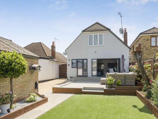 4 Bedroom Bungalow