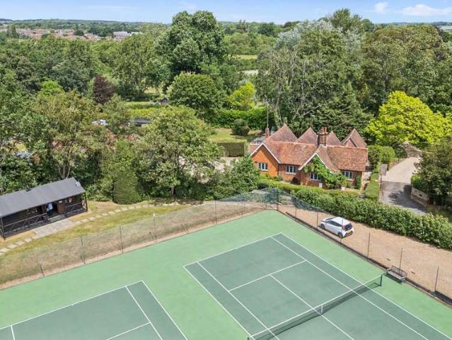 4 Bedroom Bungalow