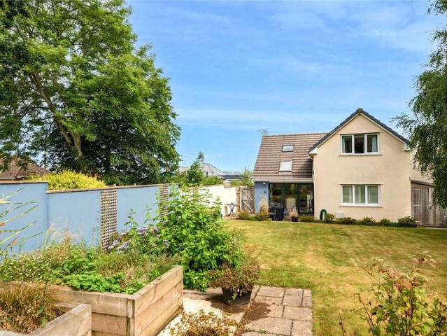 4 Bedroom Bungalow