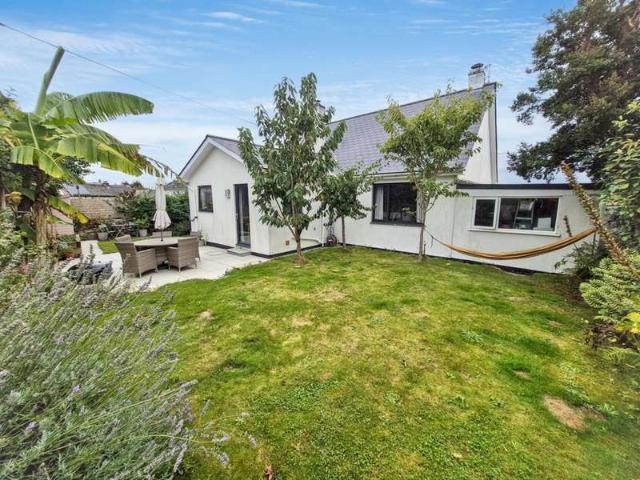 4 Bedroom Bungalow