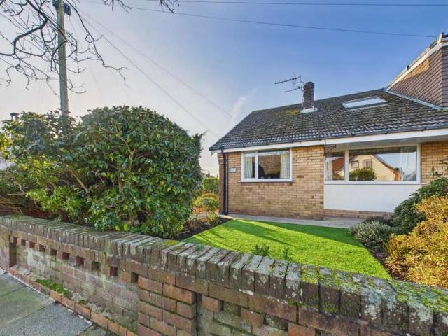 4 Bedroom Semi Detached House