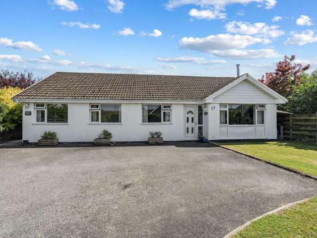 4 Bedroom Bungalow