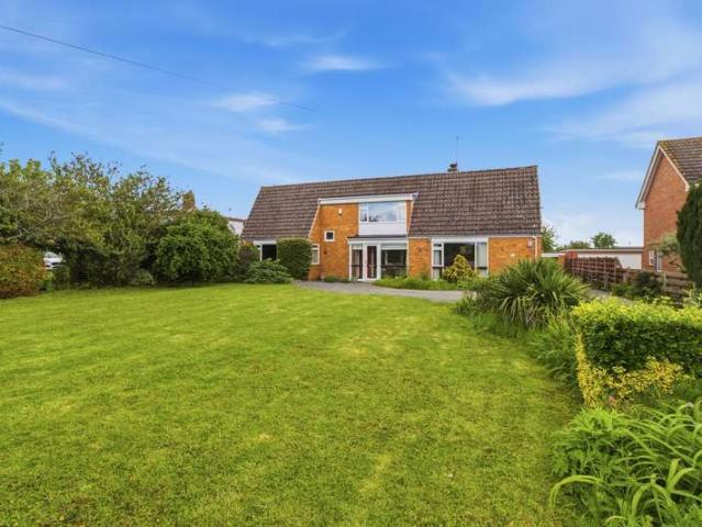 4 Bedroom Bungalow
