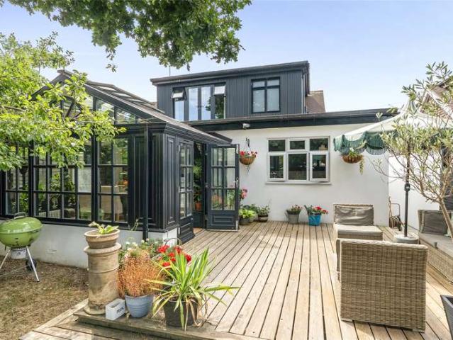 4 Bedroom Bungalow