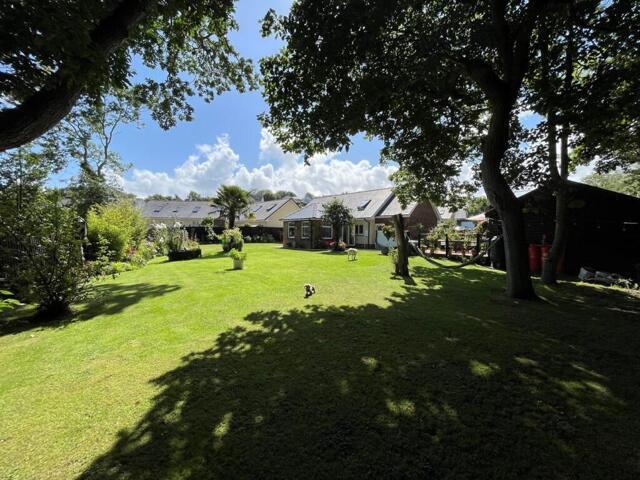 4 Bedroom Bungalow Ceredigion Ceredigion LS98503847