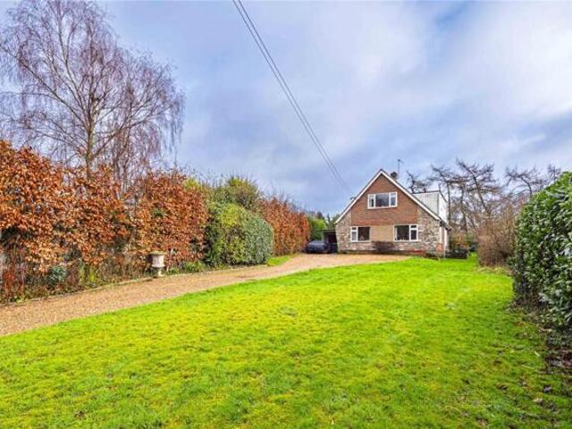 4 Bedroom Bungalow Berkhamsted Hertfordshire HP4 LS87988744