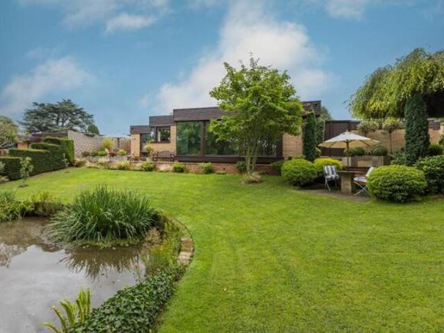 4 Bedroom Bungalow Burton On Trent Staffordshire 100096641