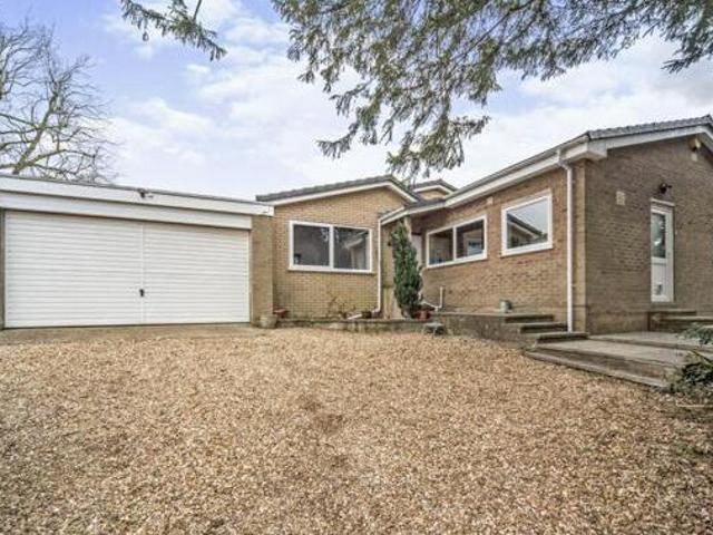 4 Bedroom Bungalow For Rent In Bedfordfordshire