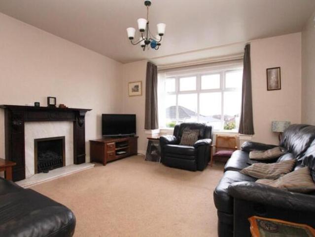 4 bedroom bungalow for rent in Oronsay Crescent, Bearsden, Glasgow, G61