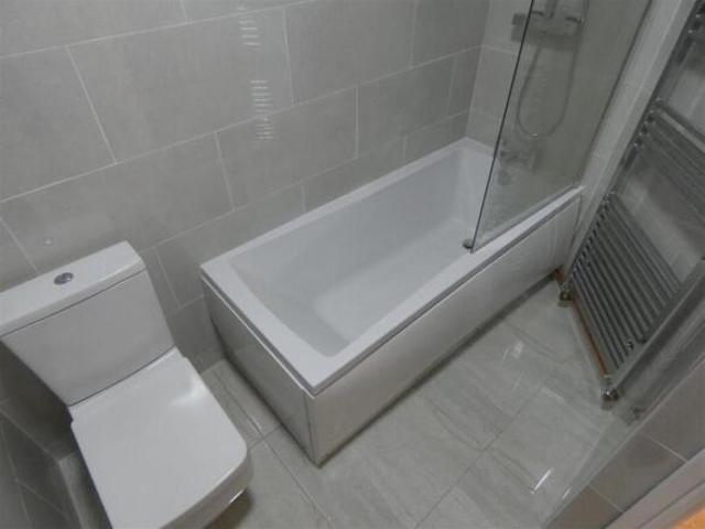 4 bedroom bungalow for rent in Yardley Fields Road, Stechford, Birmingham, B33