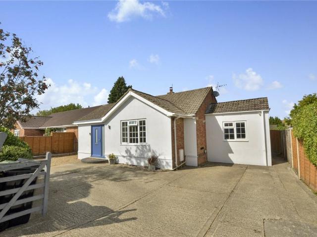 4 bedroom bungalow for sale