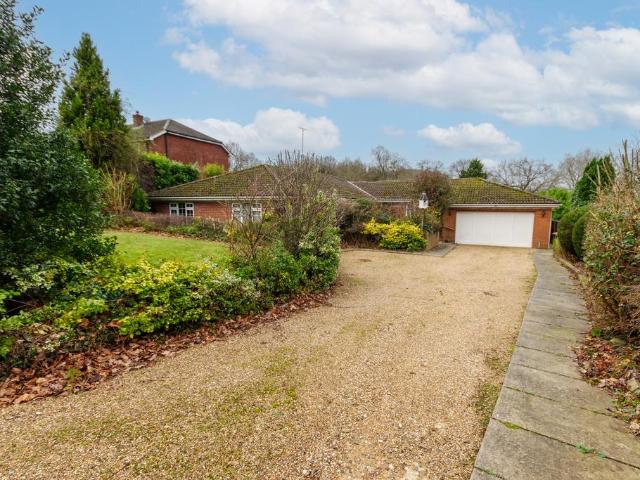 4 bedroom bungalow for sale