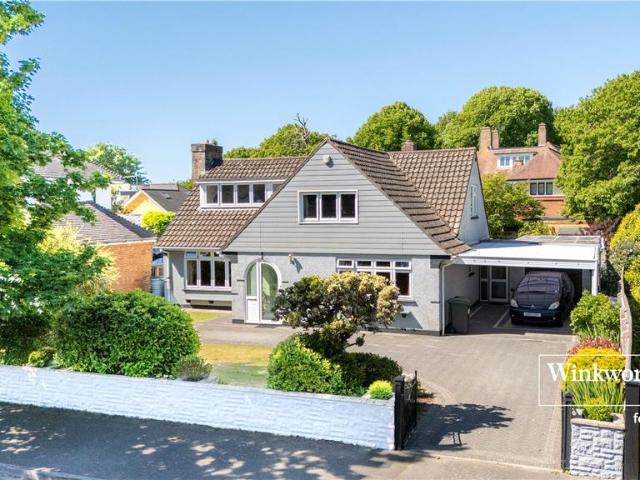 4 bedroom bungalow for sale