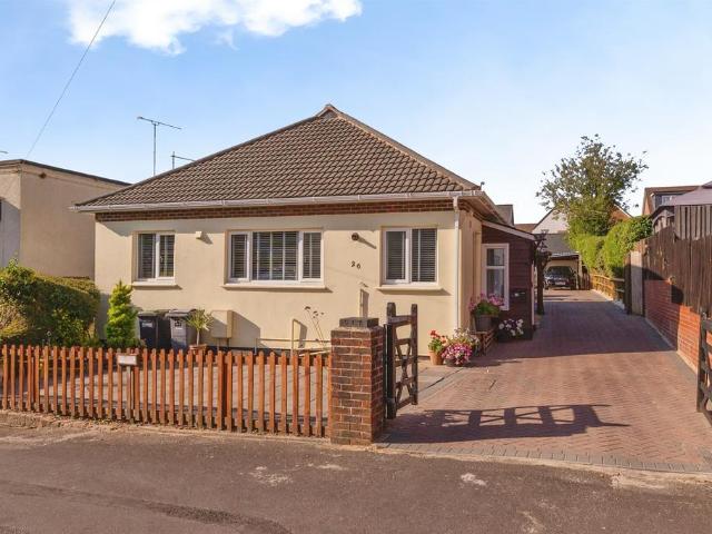 4 bedroom bungalow for sale