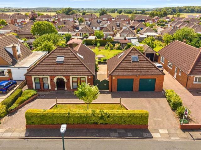4 bedroom bungalow for sale