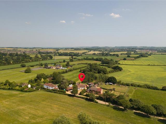 4 bedroom bungalow for sale