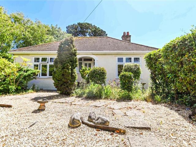4 bedroom bungalow for sale