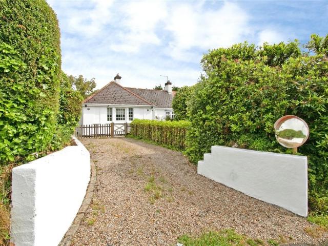 4 bedroom bungalow for sale