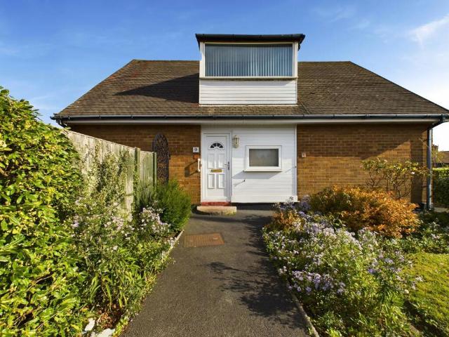 4 bedroom bungalow for sale