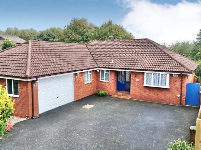4 bedroom bungalow for sale