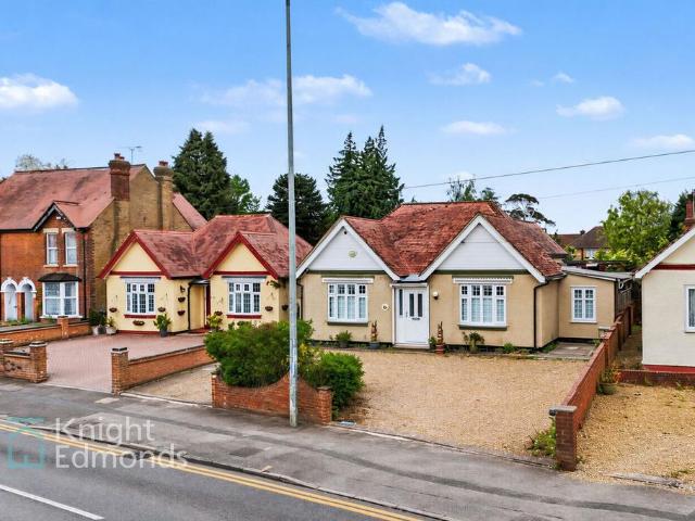 4 bedroom bungalow for sale