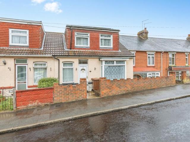 4 bedroom bungalow for sale