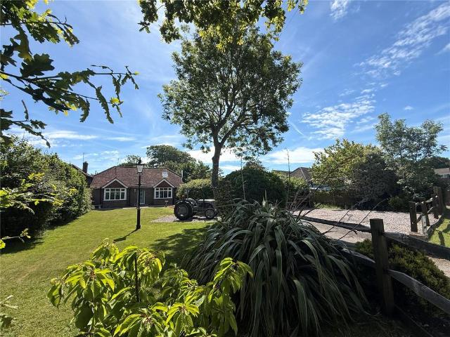 4 bedroom bungalow for sale
