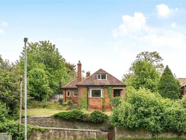 4 bedroom bungalow for sale