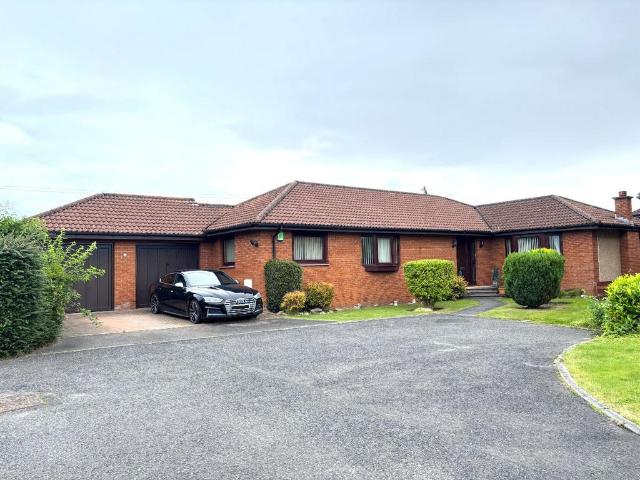 4 bedroom bungalow for sale