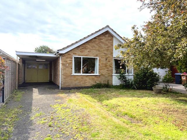 4 bedroom bungalow for sale