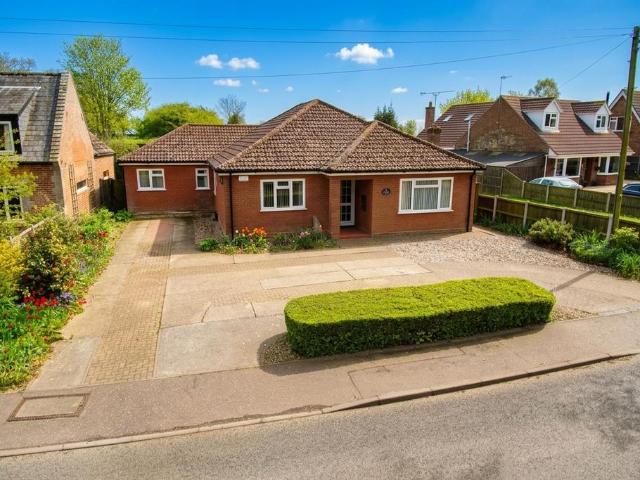 4 bedroom bungalow for sale