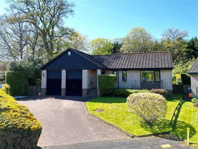 4 bedroom bungalow for sale