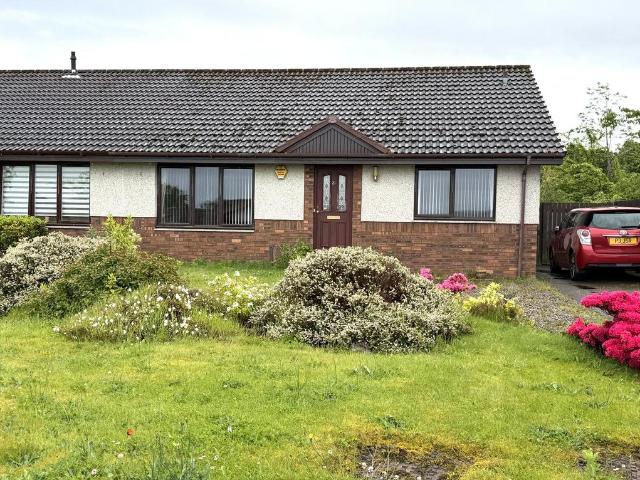 4 bedroom bungalow for sale