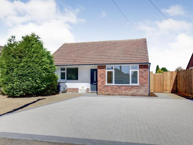 4 bedroom bungalow for sale