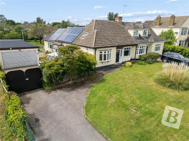 4 bedroom bungalow for sale